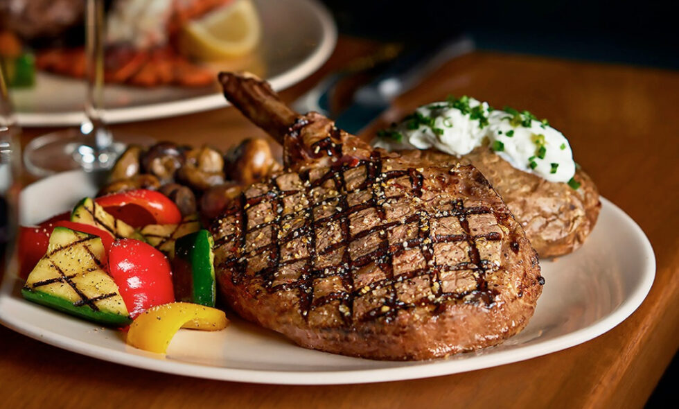 Banff Restaurant - Keg Steakhouse & Bar - Caribou Lodge Location